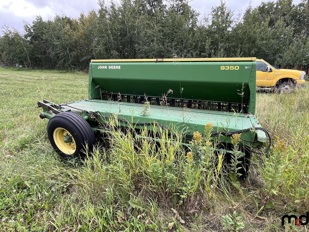 1990 John Deere 9350 Gravity Seeder